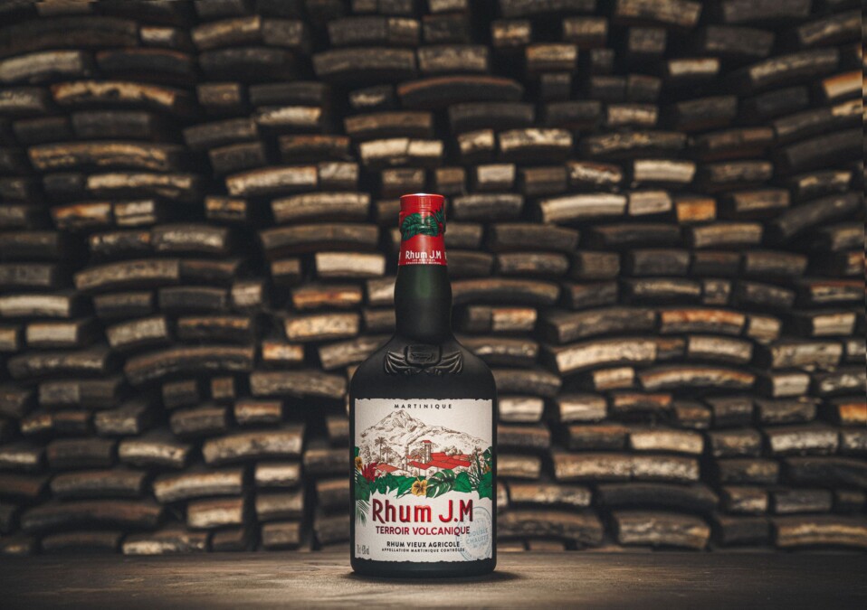 Rhum J.M terroir volcanique : un rhum vieux de 3 ans au caractère ...